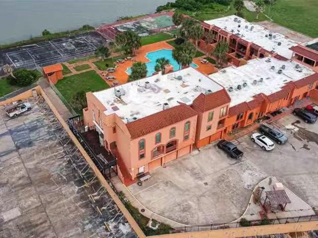 57455885 411 Sailfish St