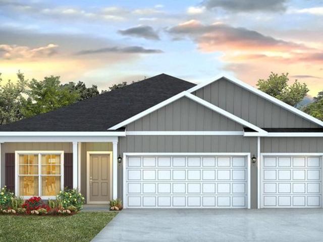 5745 Dearing St, Crestview, FL 32539