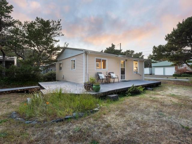 5745 Holly Ave, Cloverdale, OR 97112