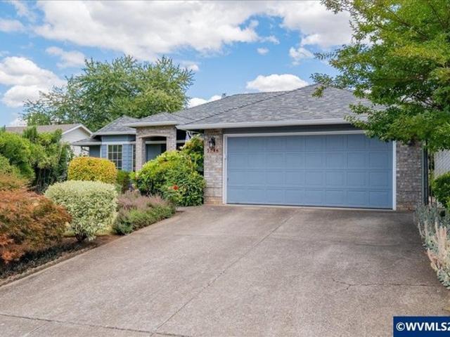5746 Flairstone Dr SE, Salem, OR 97306