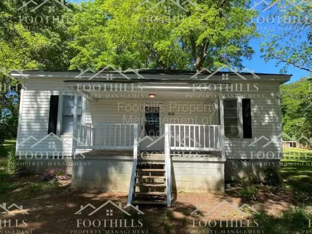 57474503 1012 Johns Ave