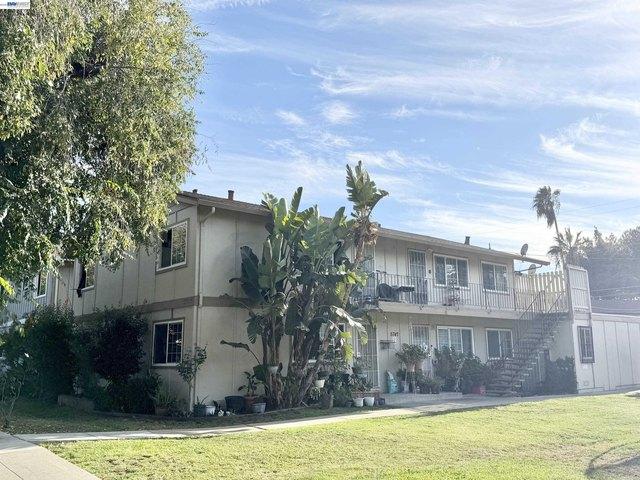 5747 Almaden Rd, San Jose, CA 95118