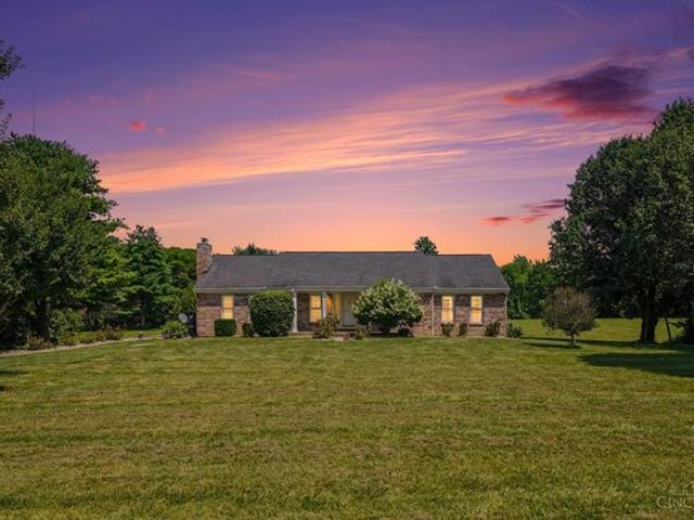 5748 Cochran Rd, Hamilton Township, OH 45152