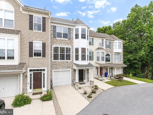 5748 Goldfinch Court
