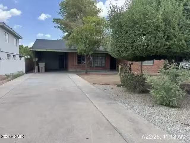 5748 W VISTA AVE, GLENDALE, AZ 85301