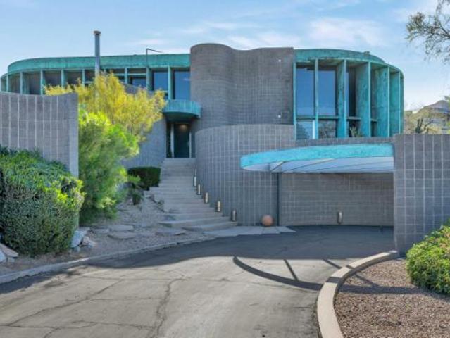 5749 N Canyon Dr, Phoenix, AZ 85016