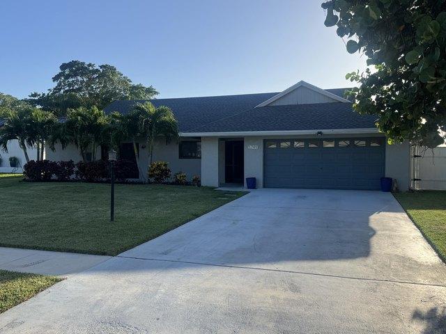 5749 Adair Way, Lake Worth, FL 33467