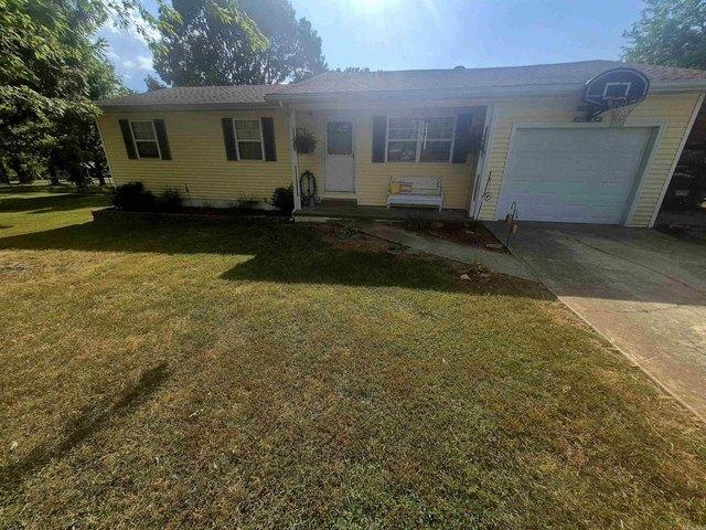 5749 Keystone Ln, Harrison, AR 72601