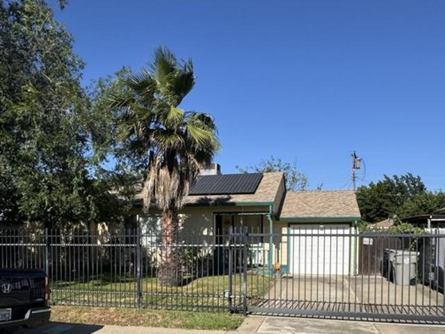 5740 63rd St, Sacramento, CA 95824
