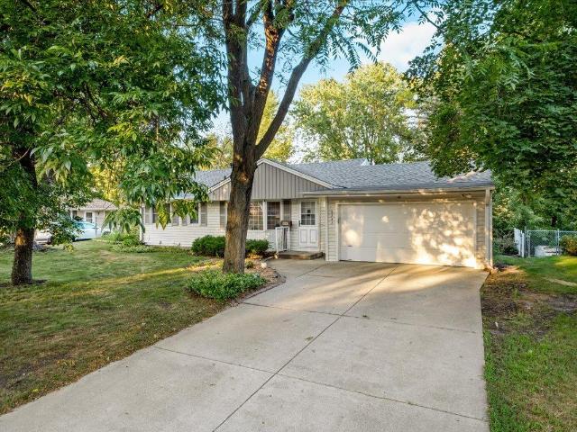 5741 W Moore Lake Drive