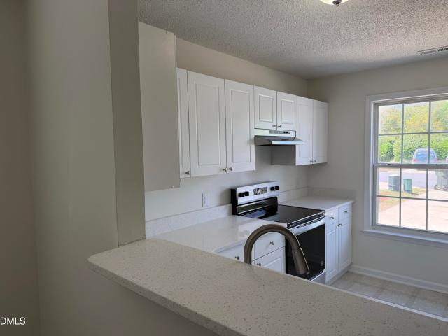 5742 Osprey Cove Dr, Raleigh, NC 27604 | MLS #10161