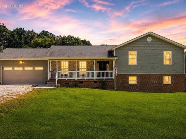 5742 Keith Rd, Ringgold, GA 30736