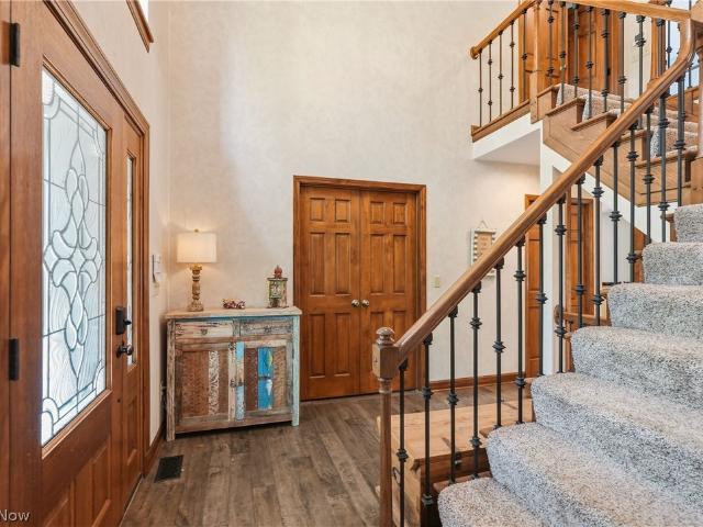 5743 Williamsburg Drive