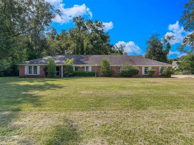 5743 Yarbrough Rd, Shreveport, LA 71119