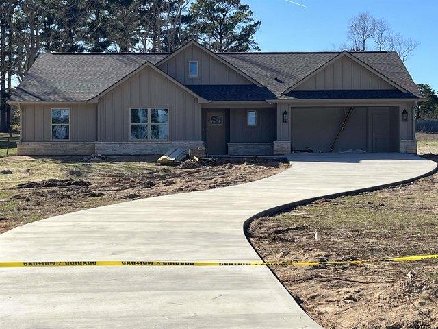 574 County Road 2745, Mineola, TX 75773