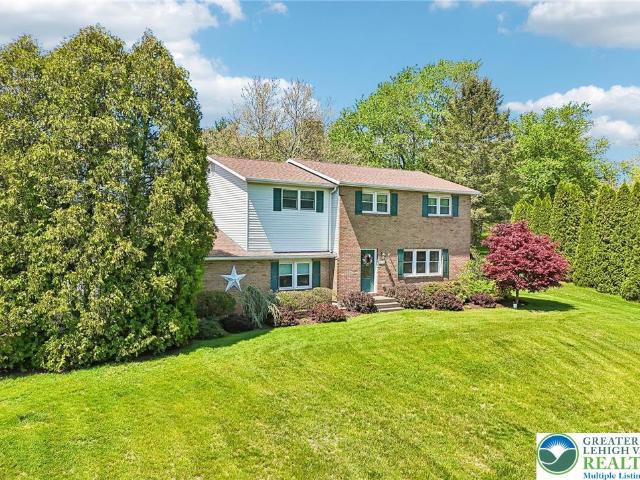 574 Carol Lane