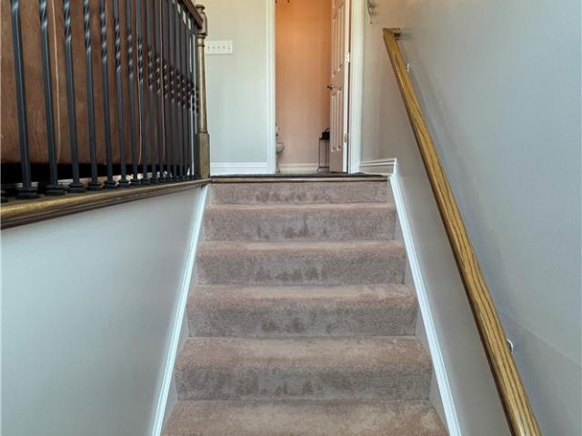 574 E Vanderbilt Dr