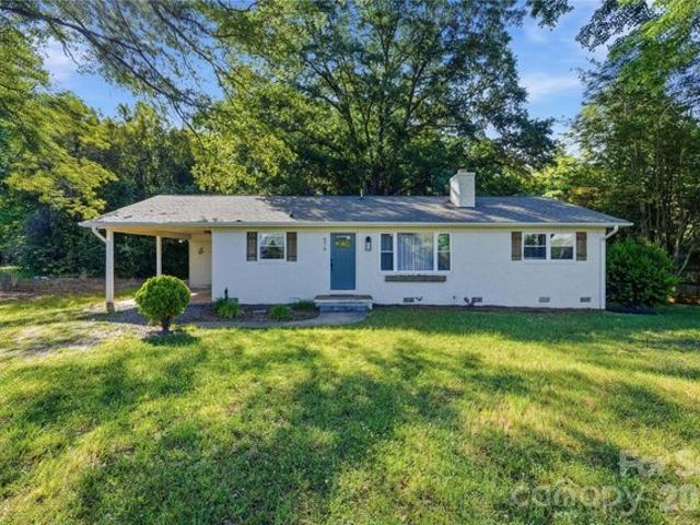 574 Old Mooresboro Rd, Mooresboro, NC 28114