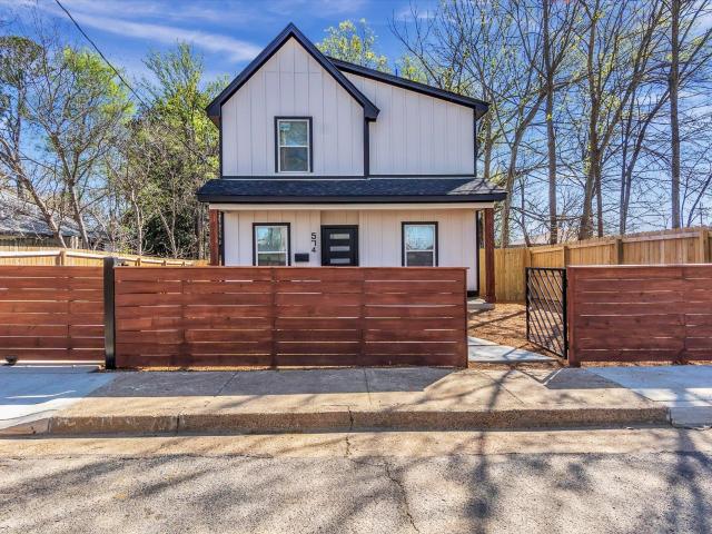 574 lipford st