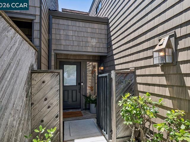 574 Monarch Ridge Dr