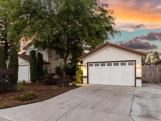 5754 W Ellery, Fresno, CA 93722