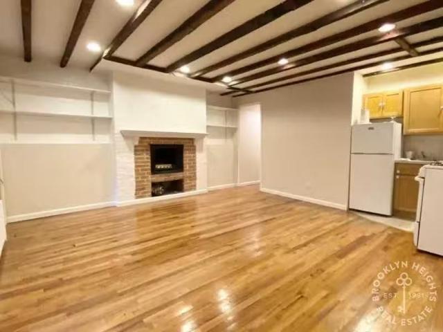 57556724 291 Henry St #1