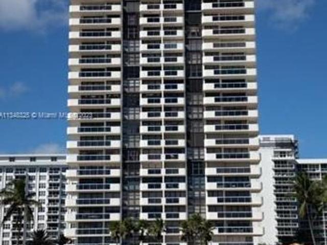 5757 Collins Ave #1404, Miami Beach, FL 33140