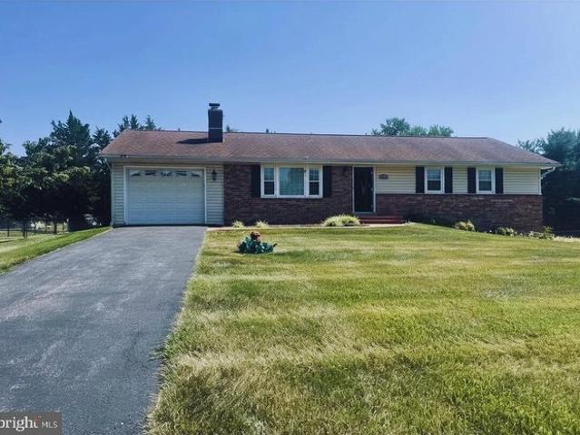 5757 Woodville Rd, Mount Airy, MD 21771