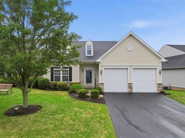 5758 Montville Dr, McDonald, PA 15057