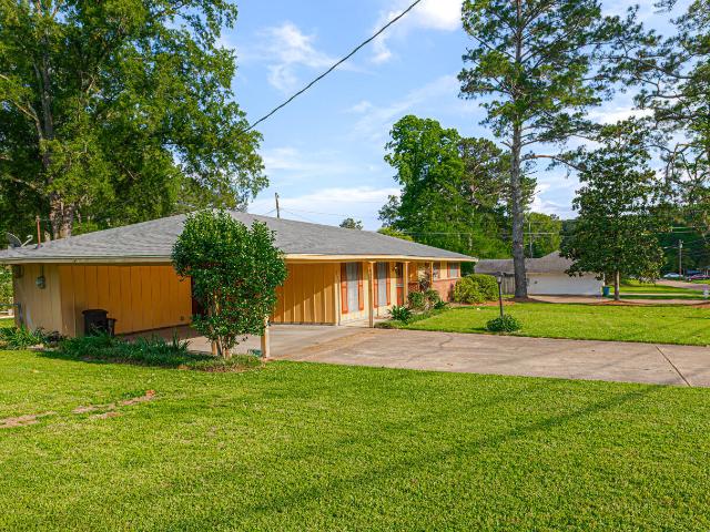5758 Brownlee Drive