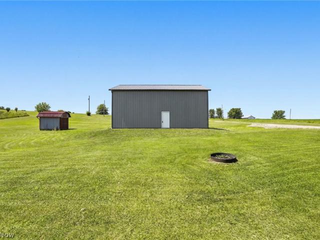 57595 Township Road 261