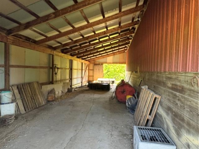 5759 College Hill Road