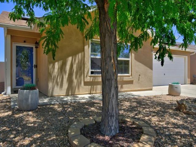 5759 Pinon Altos Rd NW, Albuquerque, NM 87114