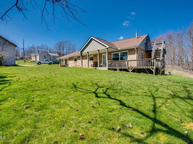 5759 Ring Rd, Saint Paul, VA 24283