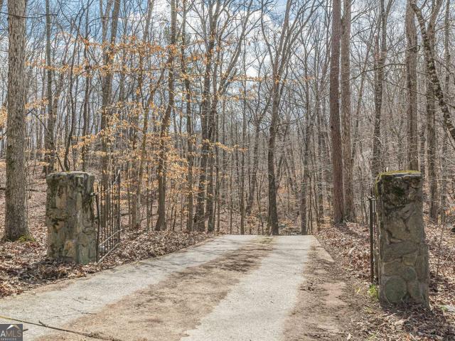 5751 Five Notch Trail