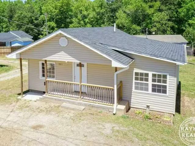 57523201 201 Smith Dr