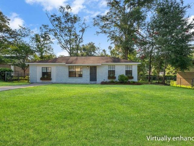 5752 Cypress Cir, Tallahassee, FL 32303