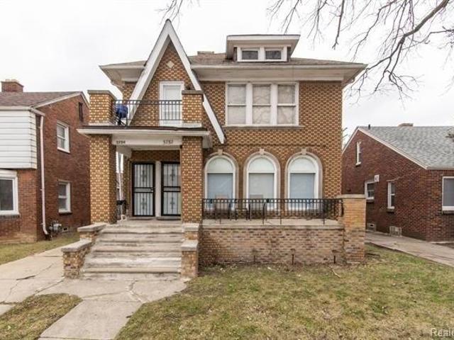 5752 CHATSWORTH Street, Detroit, MI 48224