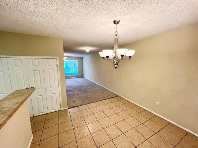 5752 Giddyup Lane