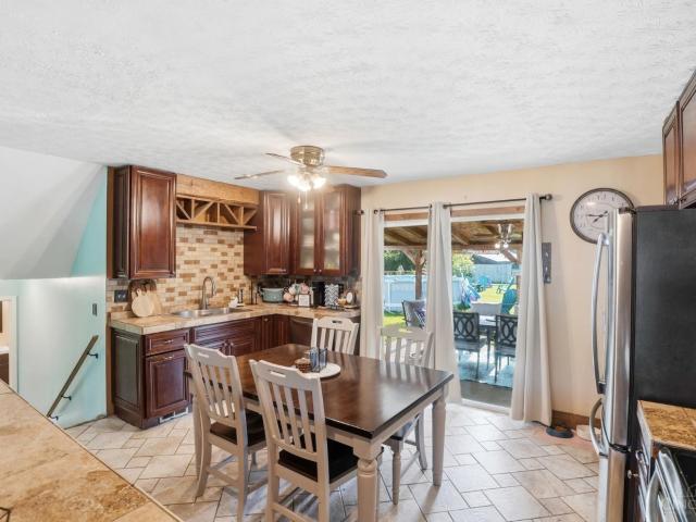 5752 Lake Superior Drive
