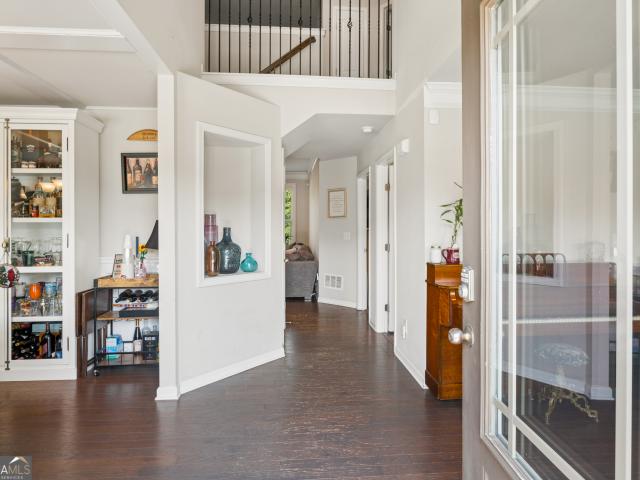 5752 Shore Isle Court