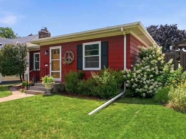 5752 23rd Ave S, Minneapolis, MN 55417