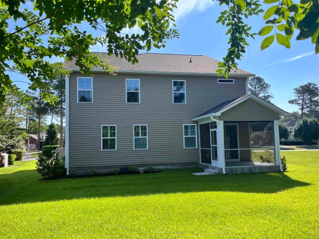 575 Chatham Ct. NW