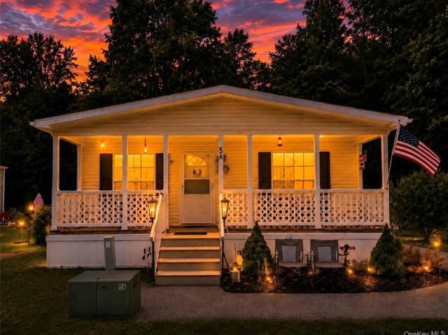 575 Creek Rd Unit 5A, Poughkeepsie, NY 12601