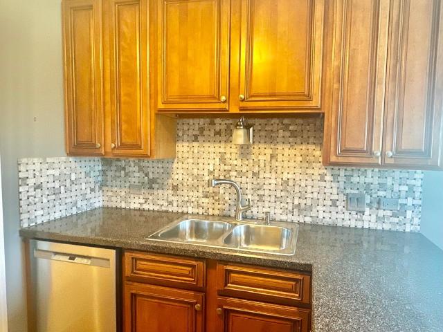 575 Greystone Lane # A2