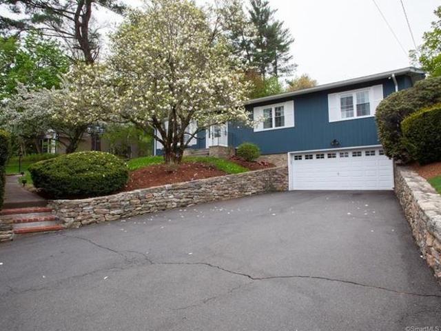 575 Mountain Rd, West Hartford, CT 06117
