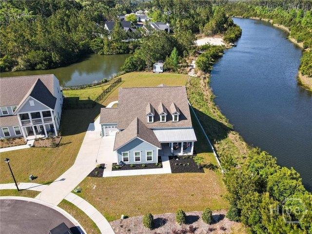 575 Mandeville Dr, Richmond Hill, GA 31324