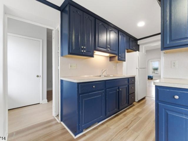 575 Memorial Pkwy