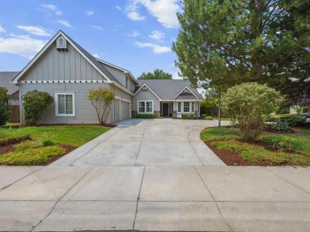 575 N Lyngate Ct