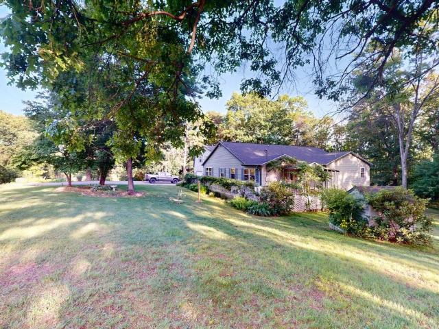 575 N River Highlands Road